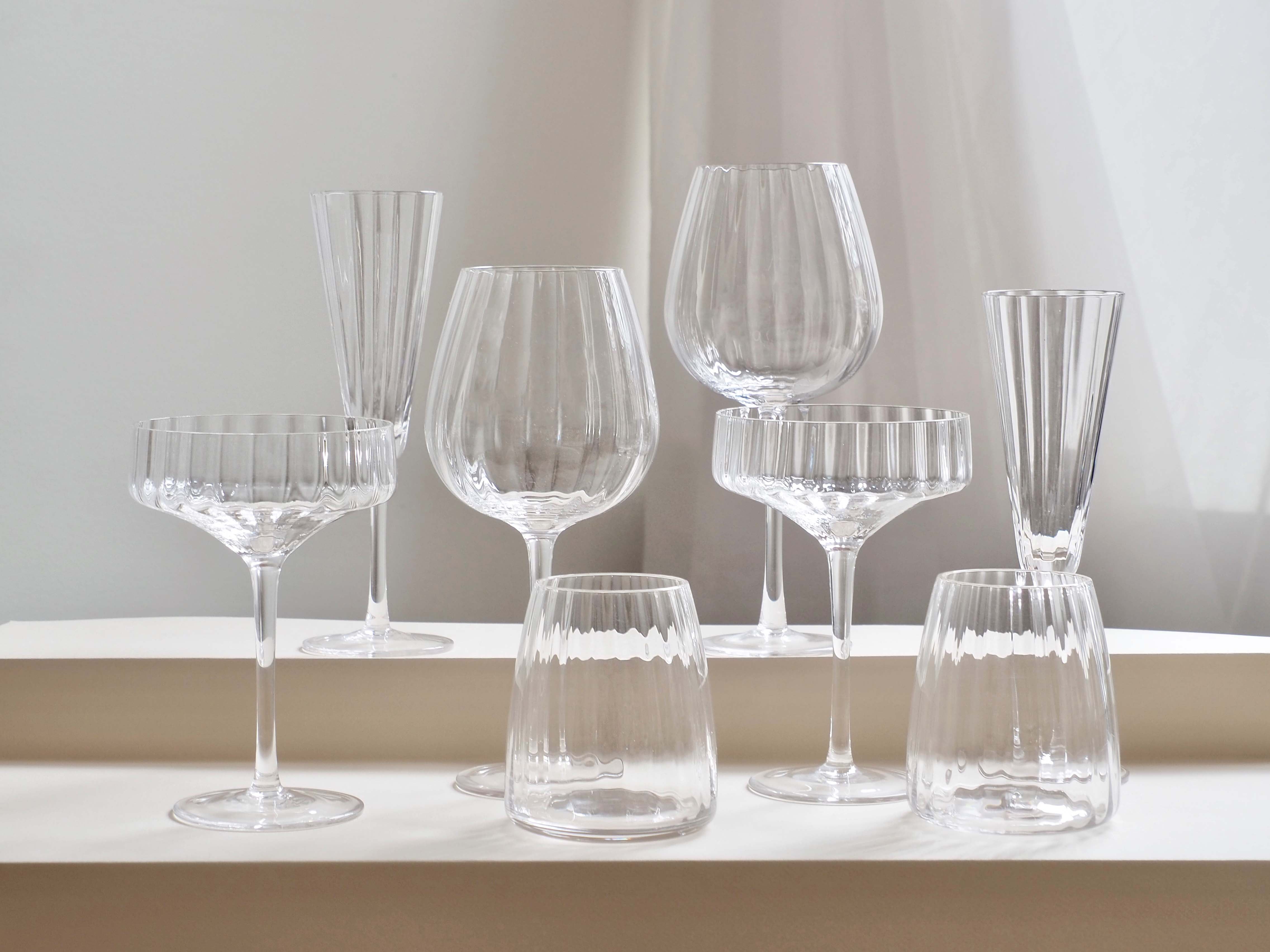 Glassware & Bar
