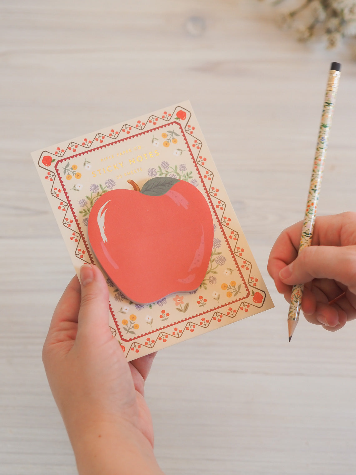 Apple Sticky Notes | The Cross Decor & Design